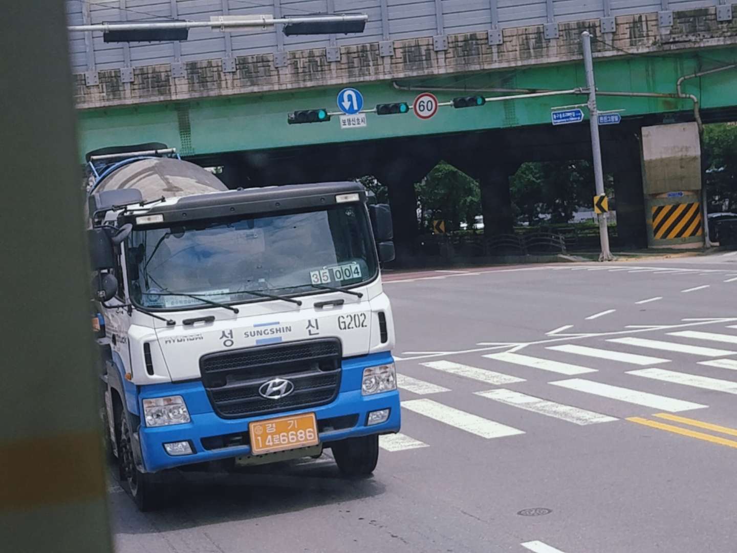 baby - Raising game with two choices - QooApp User Notes